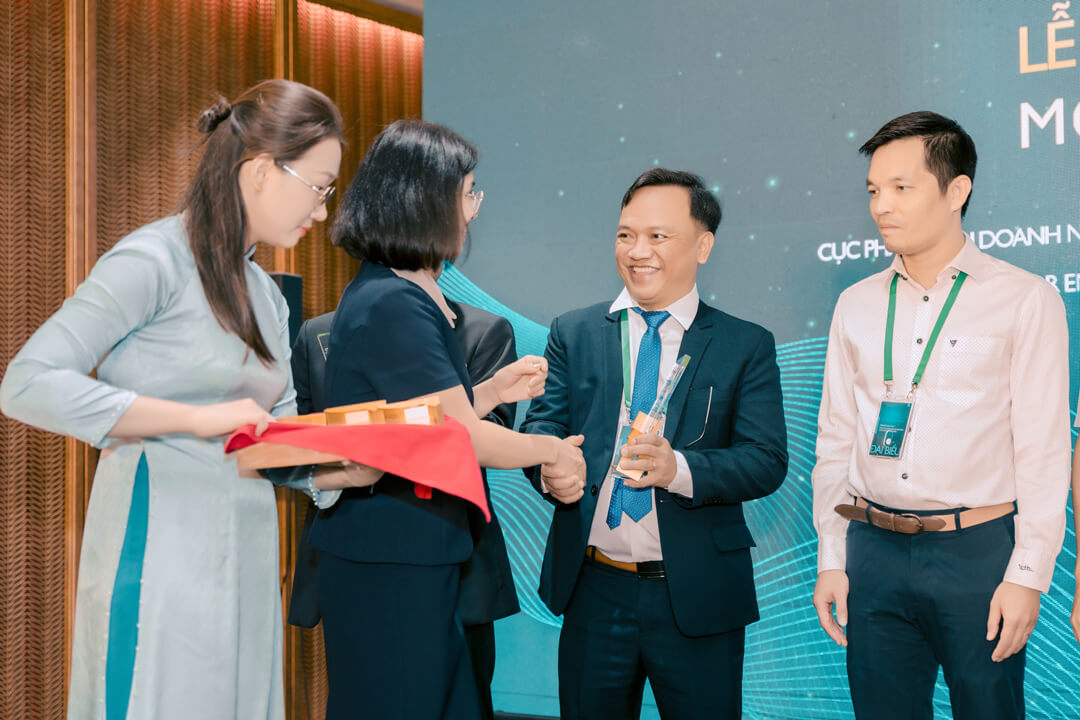 Cát Vạn Lợi Tham Dự Buổi Tọa Đàm “Mạng Lưới Doanh Nghiệp Tiên Phong ...